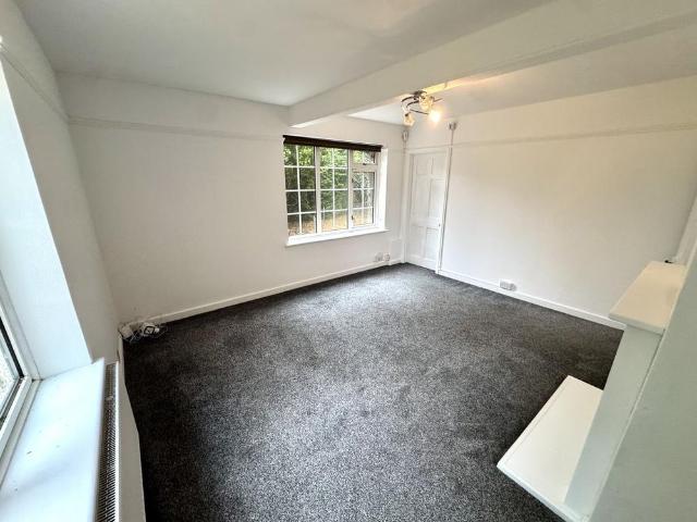 2 bedroom cottage to rent