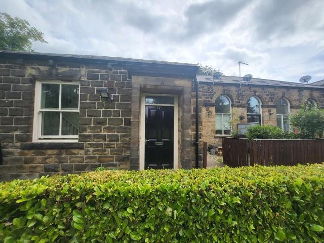 2 bedroom cottage to rent