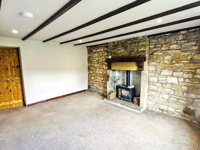 2 bedroom cottage to rent