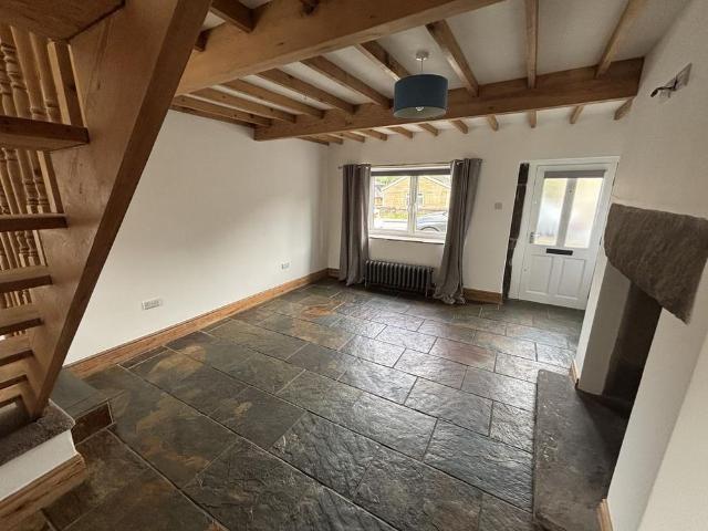 2 bedroom cottage to rent