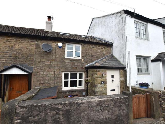 2 bedroom cottage to rent