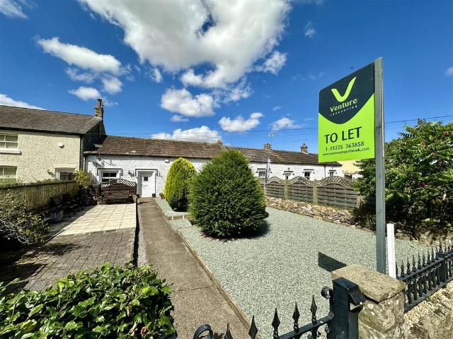 2 bedroom cottage to rent