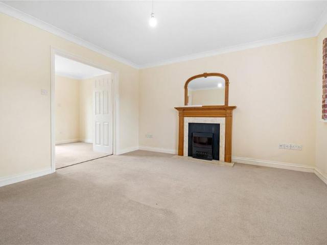 2 bedroom cottage to rent