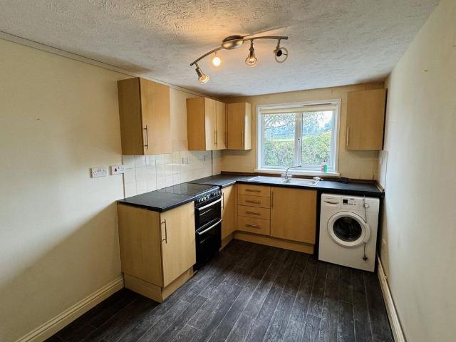 2 bedroom cottage to rent