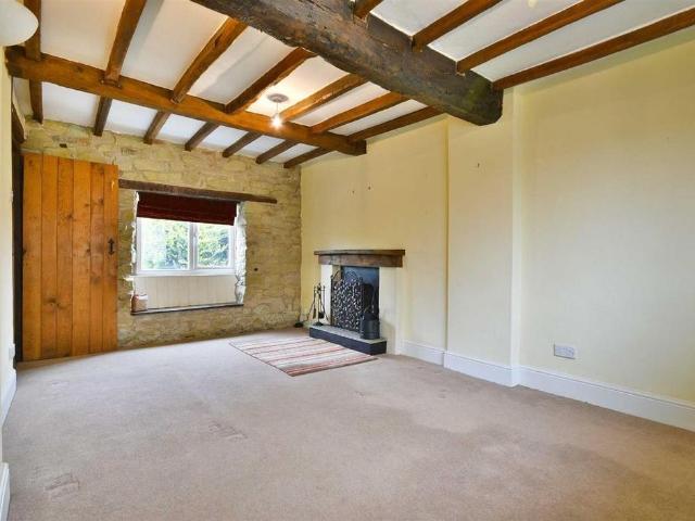 2 bedroom cottage to rent
