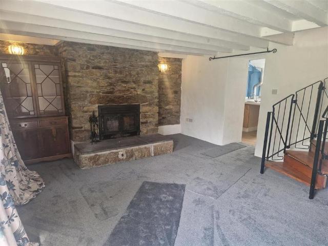 2 bedroom cottage to rent