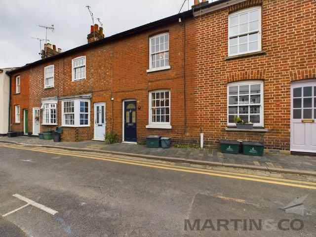 2 bedroom cottage to rent