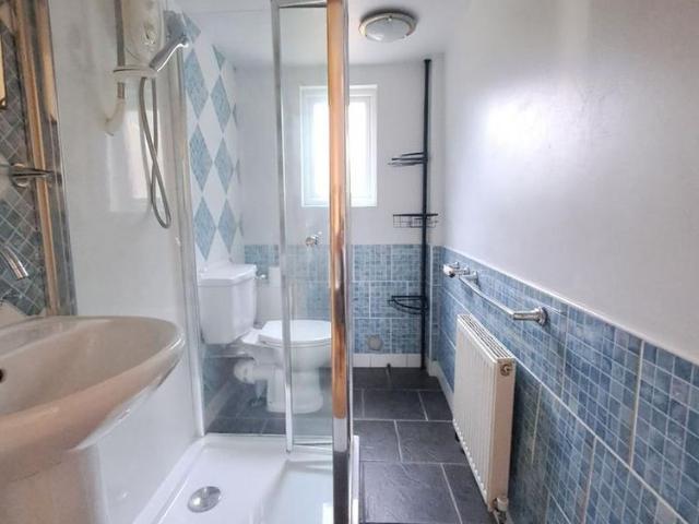 2 bedroom cottage to rent