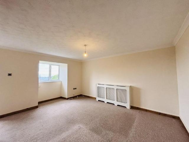 2 bedroom cottage to rent