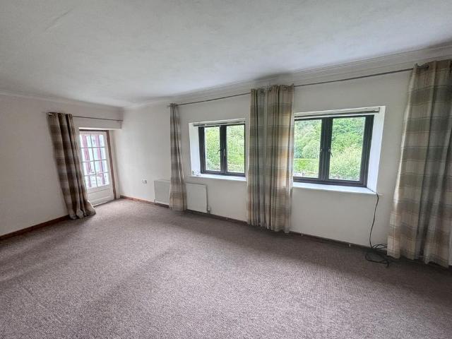2 bedroom cottage to rent