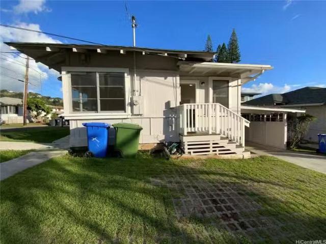 2 Bedroom Cottage, Detach Single Family, Residential Honolul.