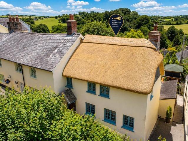 2 bedroom cottage for sale