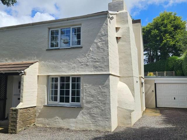 2 bedroom cottage for sale