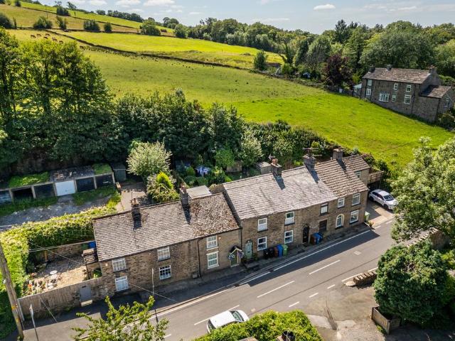 2 bedroom cottage for sale