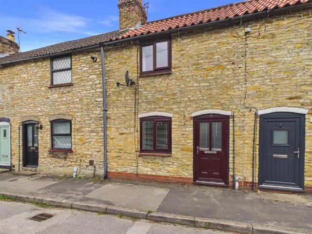 2 bedroom cottage for sale