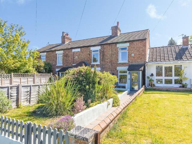 2 bedroom cottage for sale