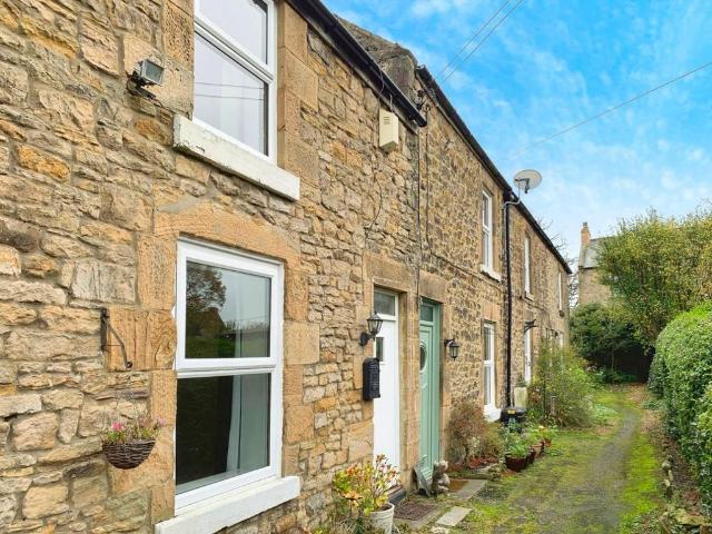 2 bedroom cottage for sale
