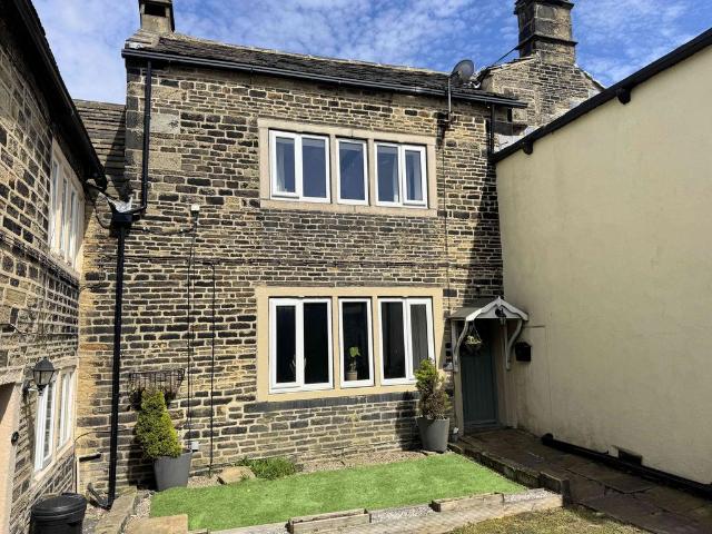 2 bedroom cottage for sale