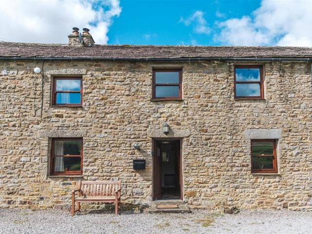 2 bedroom cottage for sale