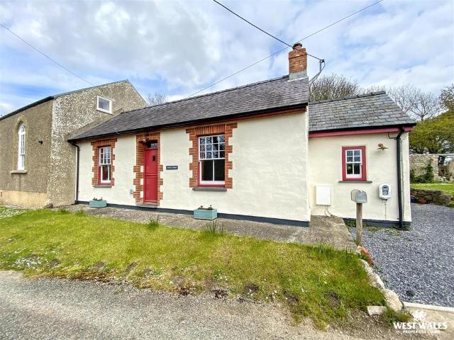 2 bedroom cottage for sale
