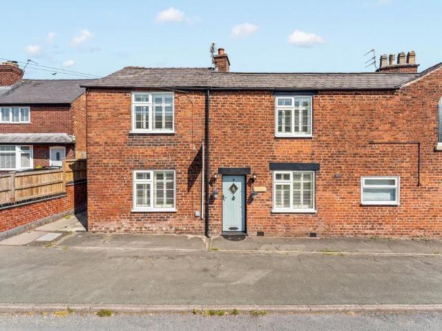 2 bedroom cottage for sale