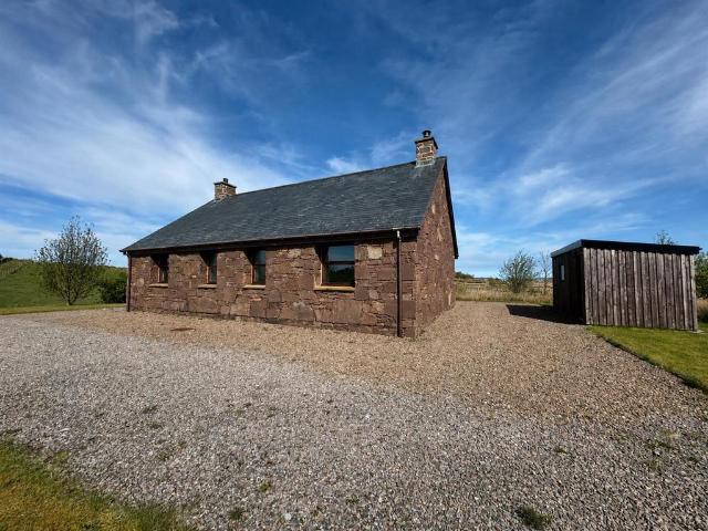 2 bedroom cottage for sale