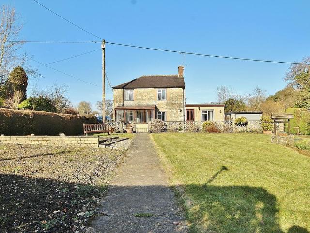 2 bedroom cottage for sale