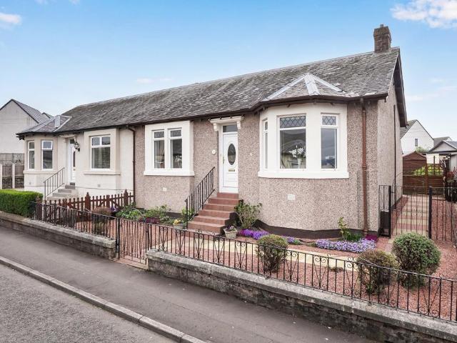 2 bedroom cottage for sale
