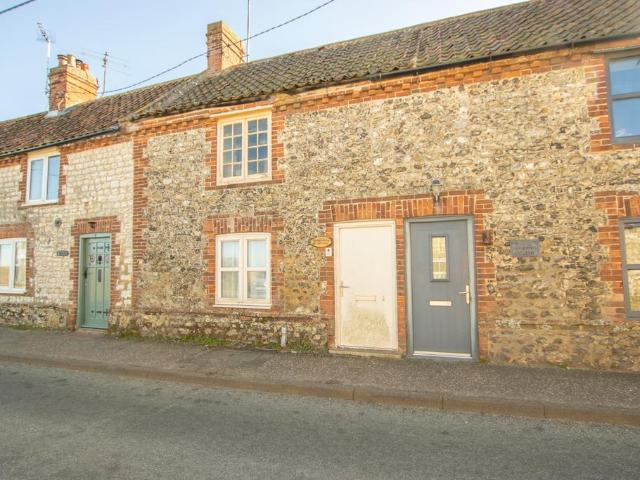 2 bedroom cottage for sale