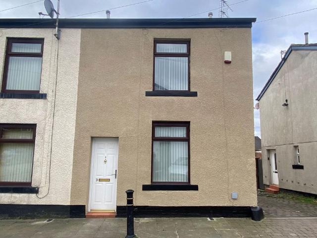 2 bedroom cottage for sale