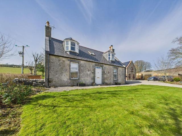 2 bedroom cottage for sale