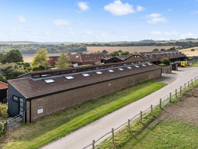 2 bedroom cottage for sale