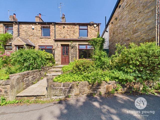 2 bedroom cottage for sale
