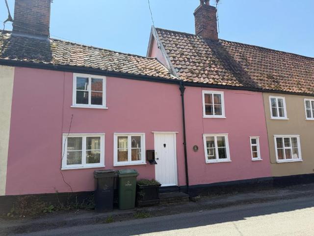 2 bedroom cottage for sale