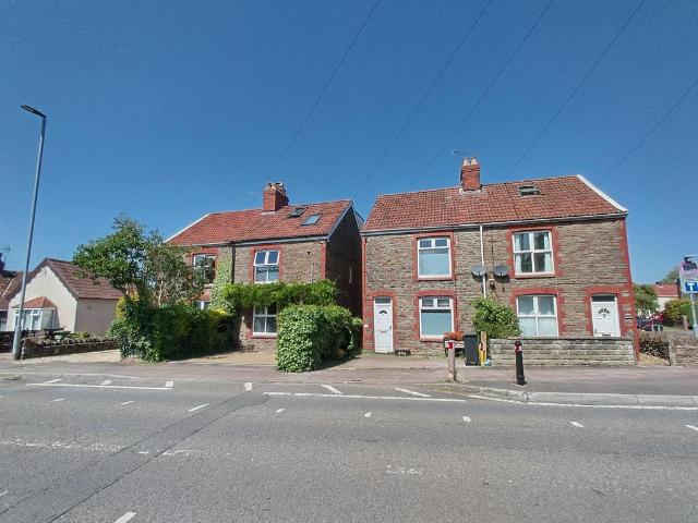 2 bedroom cottage for sale