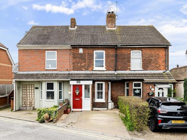 2 bedroom cottage for sale