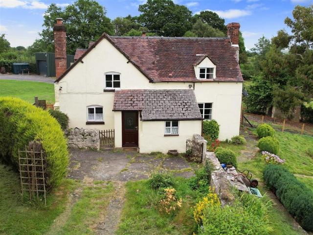 2 bedroom cottage for sale