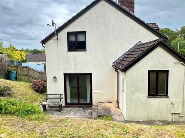 2 bedroom cottage for sale