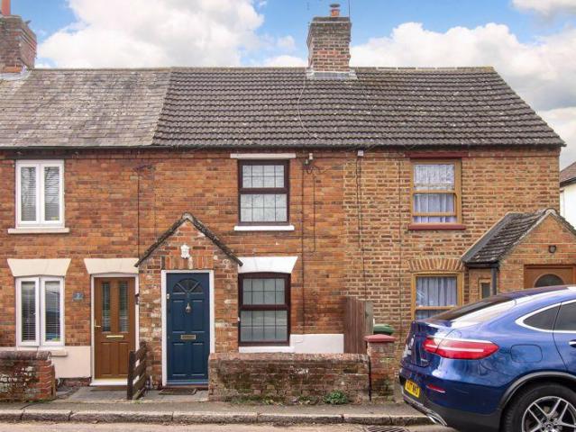 2 bedroom cottage for sale