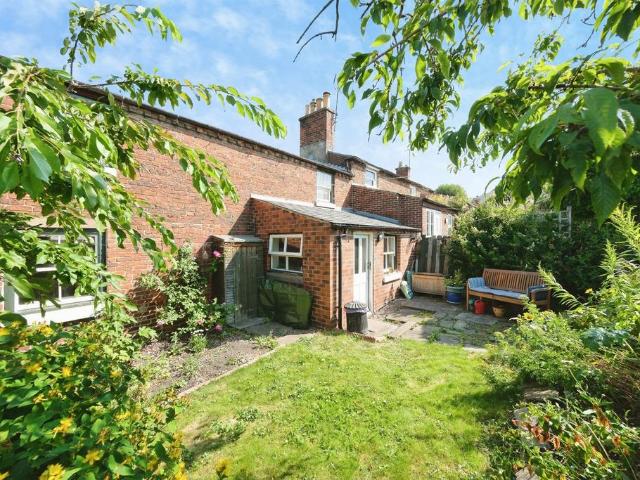 2 bedroom cottage for sale