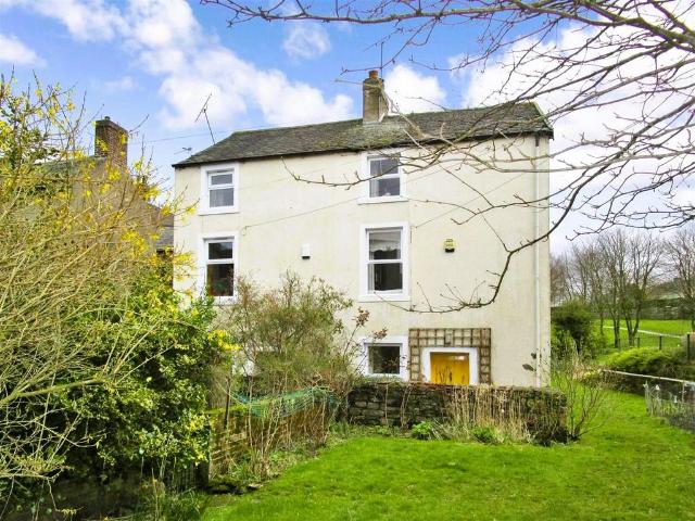2 bedroom cottage for sale