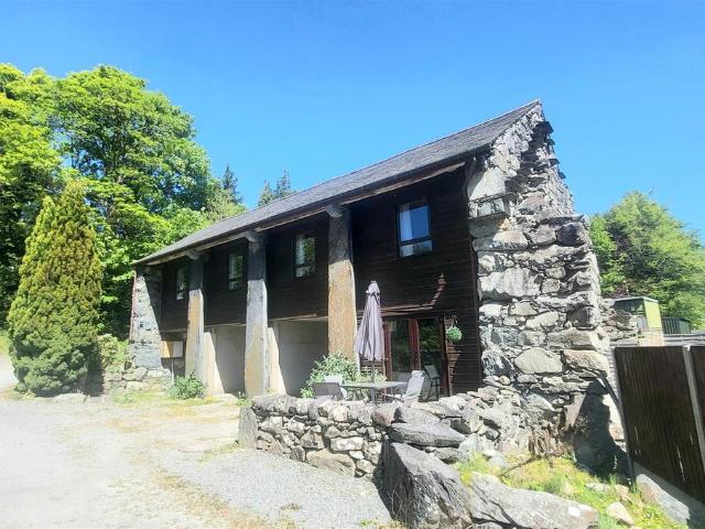 2 bedroom cottage for sale