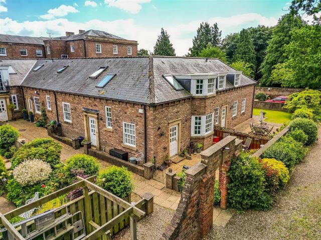 2 bedroom cottage for sale