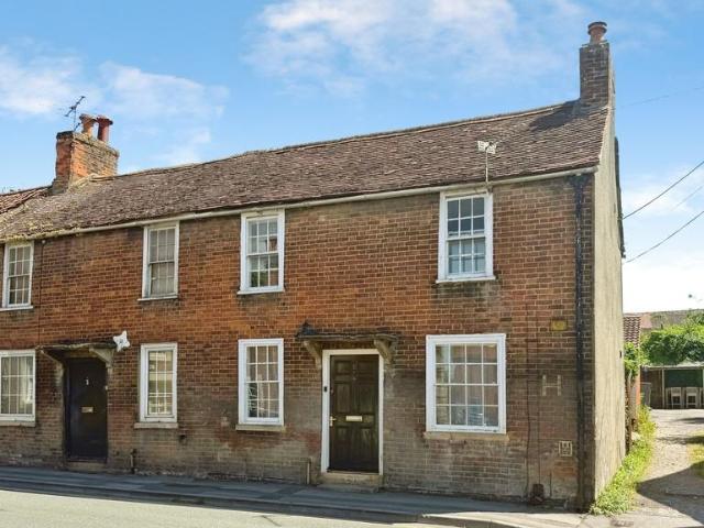 2 bedroom cottage for sale