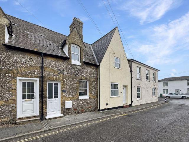 2 bedroom cottage for sale
