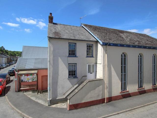 2 bedroom cottage for sale