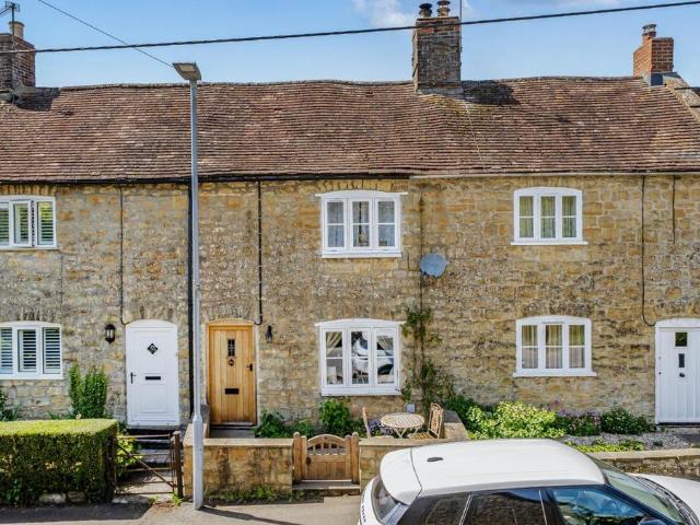 2 bedroom cottage for sale