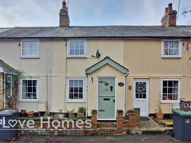 2 bedroom cottage for sale
