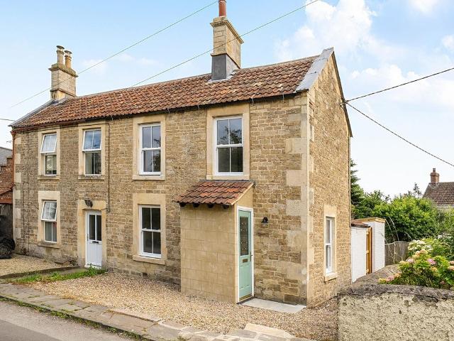 2 bedroom cottage for sale