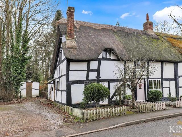 2 bedroom cottage for sale
